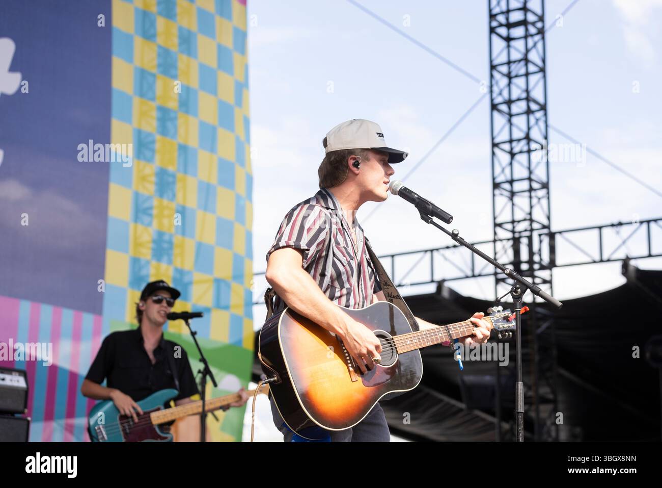 NASHVILLE, TENNESSEE - JUNE 5, 2025: Country singer Hudson Westbrook ...