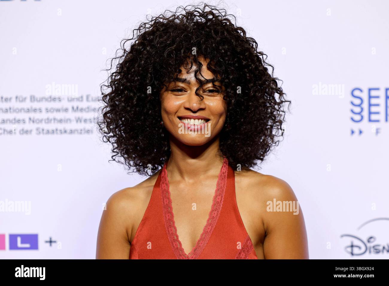 Schauspielerin Aysha Joy Samuel bei der Premiere der Serie Softies beim 11. Seriencamp Festival ...