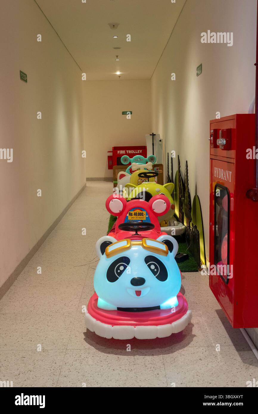 Panda car amusement hi-res stock photography and images - Alamy