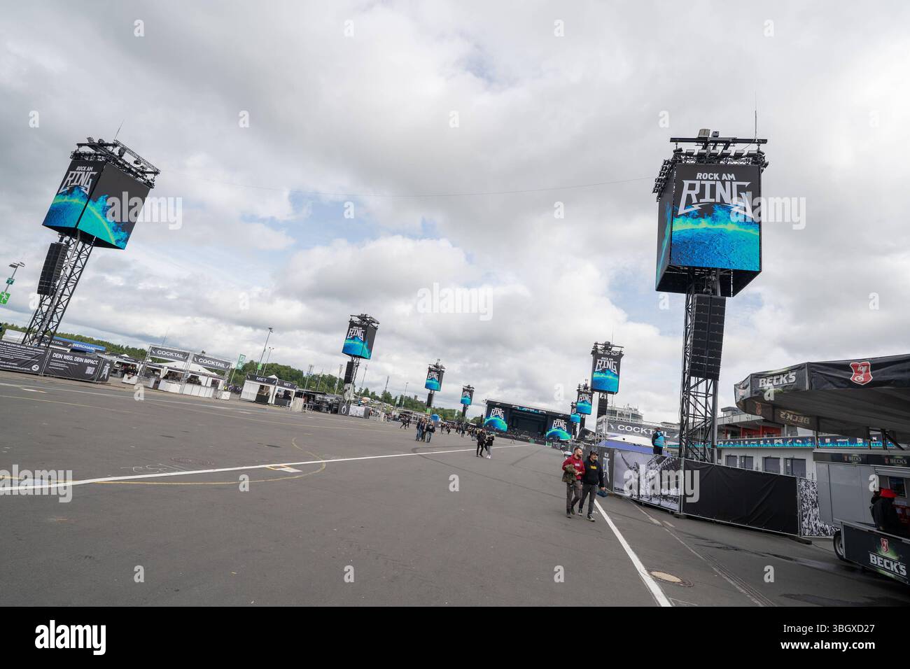 Nuerburg Rock am Ring 2025, Festival, 06.06.2025 Platz vor der Utopia ...