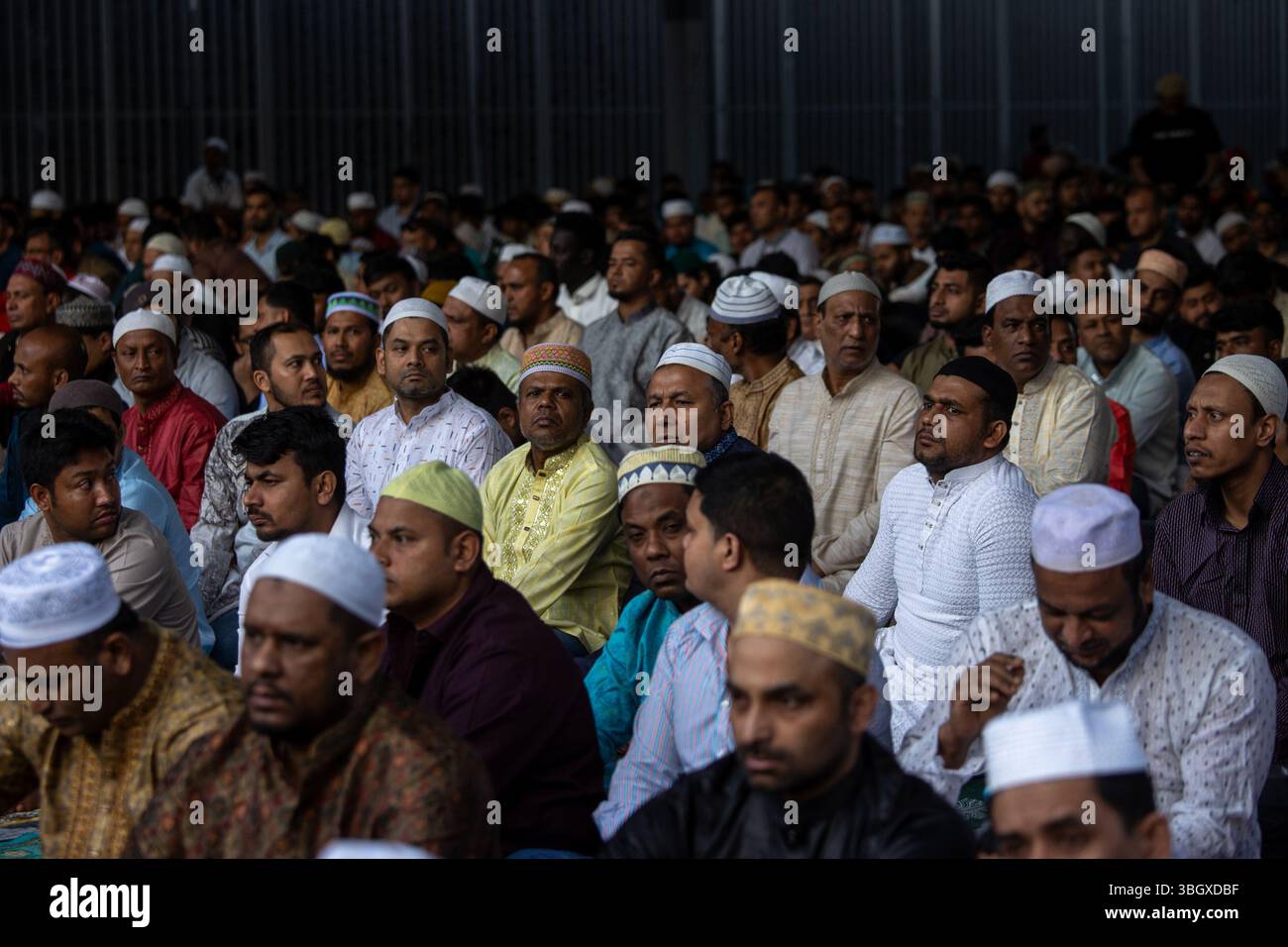 Madrid, Spain. 06th June, 2025. Muslims living in Madrid pray on a ...
