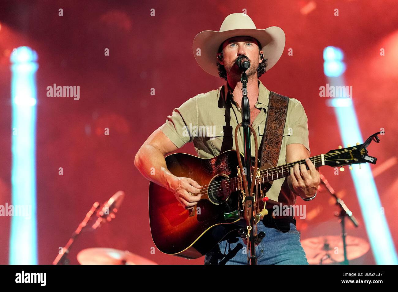 Nashville, United States. 05th June, 2025. Riley Green performs on Day ...