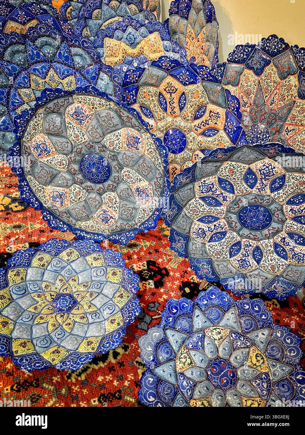 Floral motifs in rich hi-res stock photography and images - Alamy