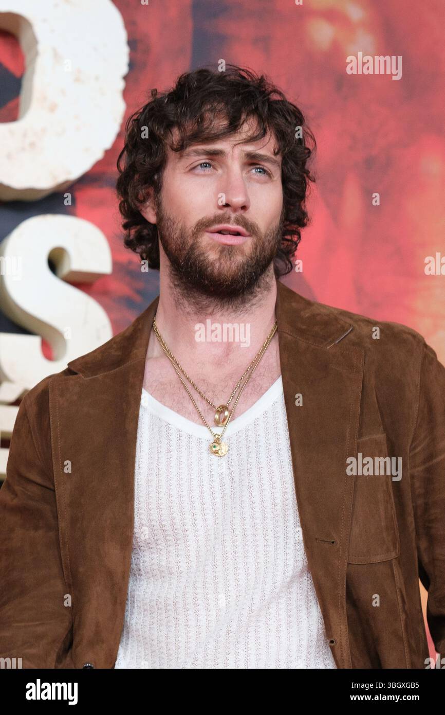 Actor Aaron Taylor-Johnson attends the '28 Años Despues' (28 Years Later) photocall at the ...