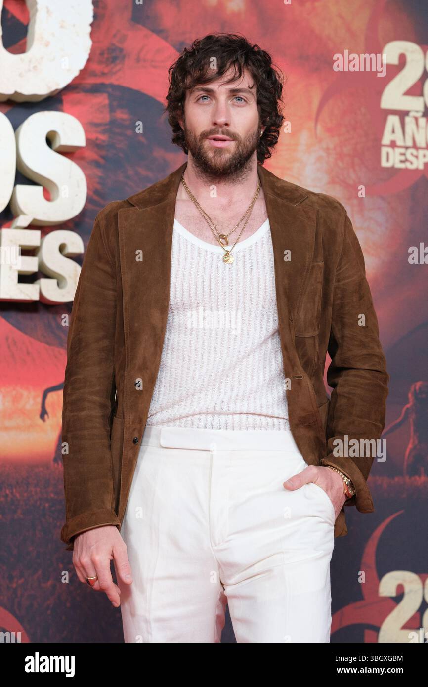 Actor Aaron Taylor-Johnson attends the '28 Años Despues' (28 Years Later) photocall at the ...