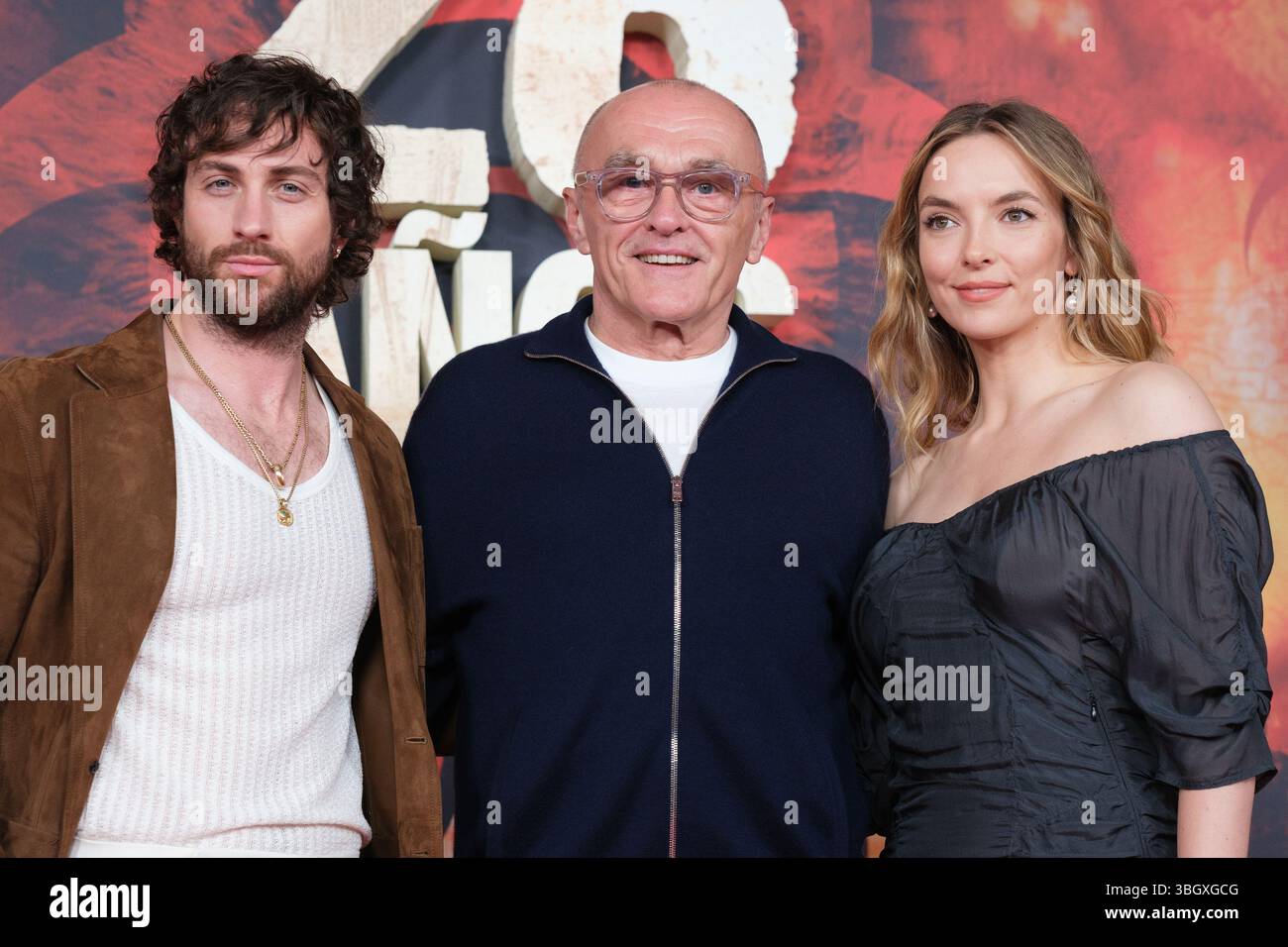 Jodie Comer, Danny Boyle and actor Aaron Taylor Johnson attends the '28 ...