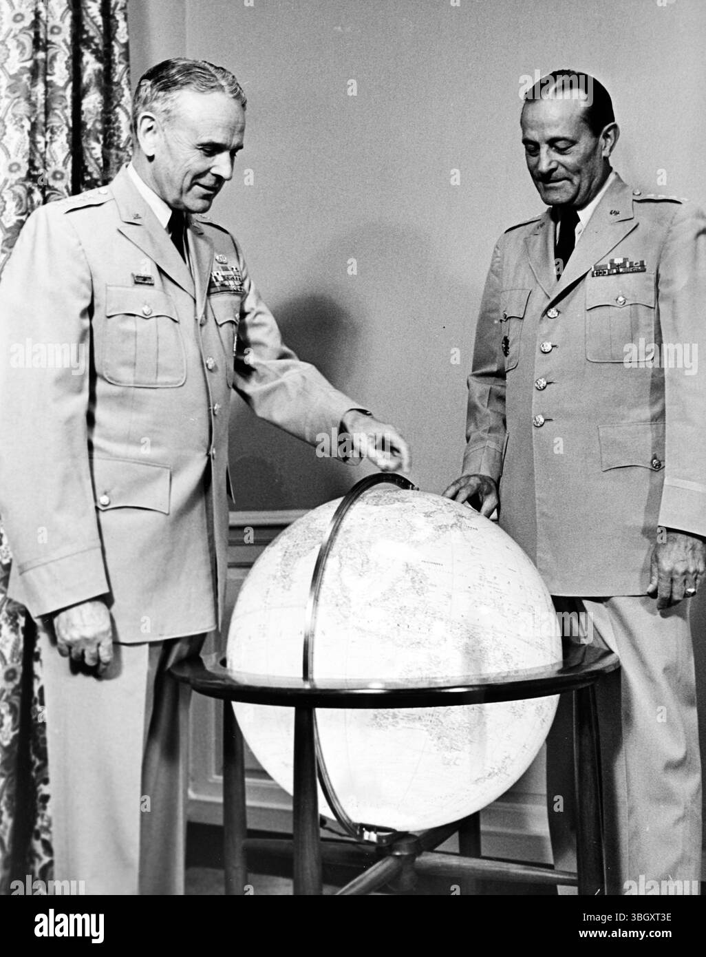 Vietnam june 26 Black and White Stock Photos & Images - Alamy