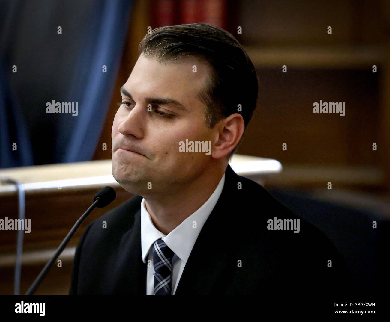 Accident reconstruction specialist Dr. Daniel Wolfe testifies during ...