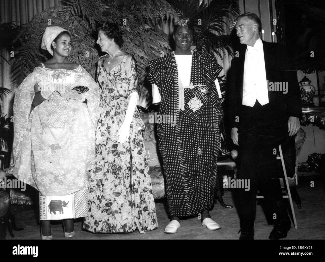 President of Guinea (second from right) and his wife (far left) Sekou ...