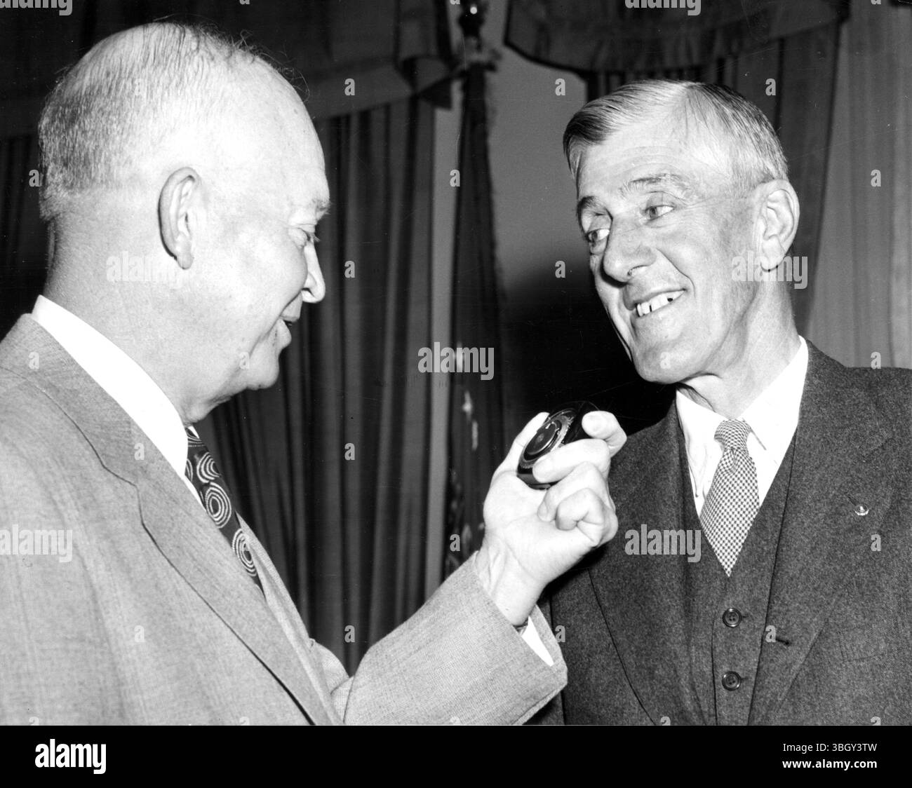 Right exposure Black and White Stock Photos & Images - Alamy