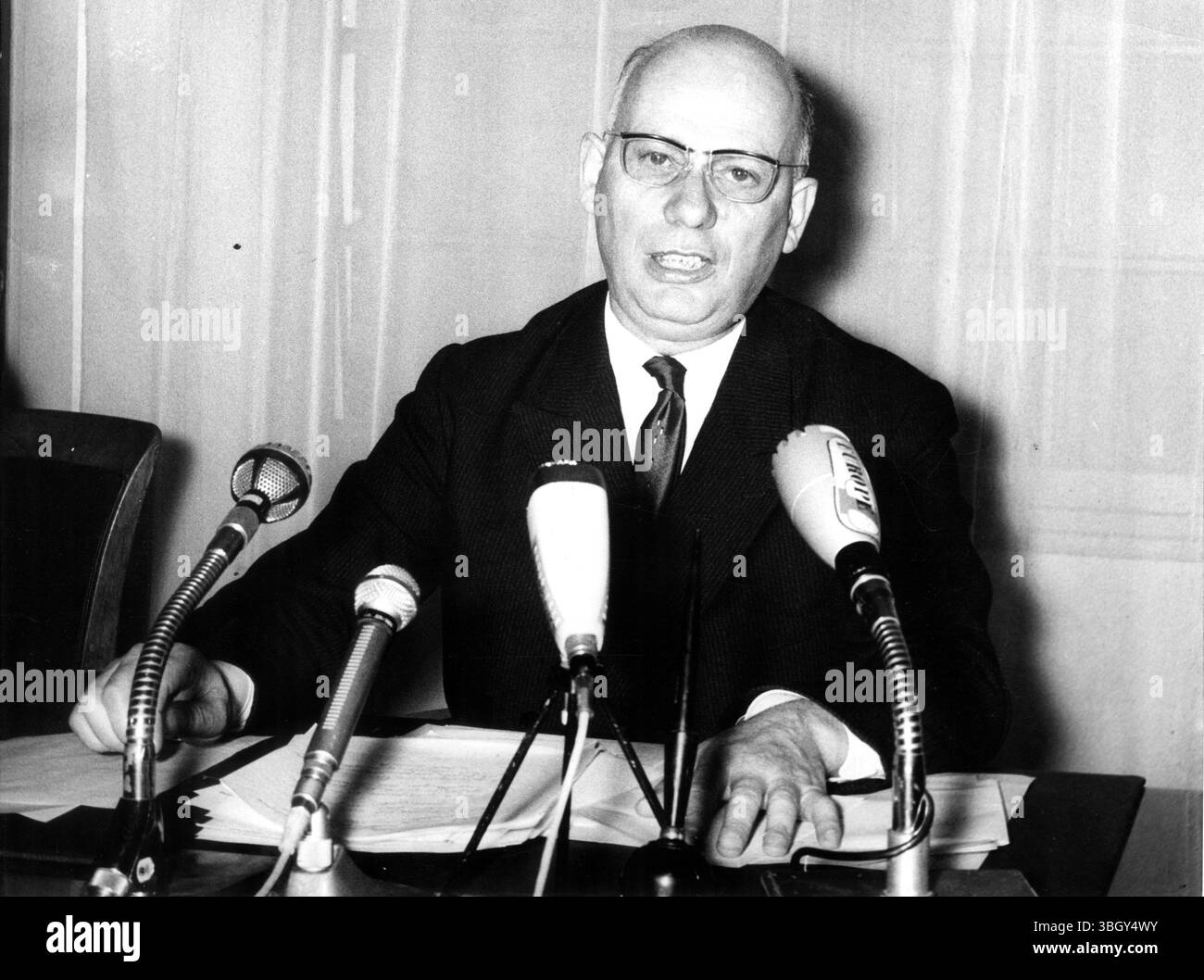 Waldeck black and white hi-res stock photography and images - Alamy