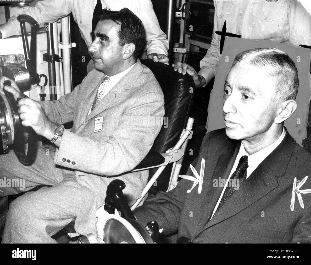 Nuclear physicist Dr Edward Teller (left), the father of the hydrogen ...