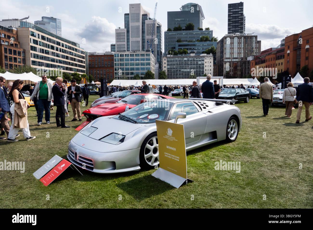 1993 Bugatti EB110SS Best in Show at the London Concoues at the ...
