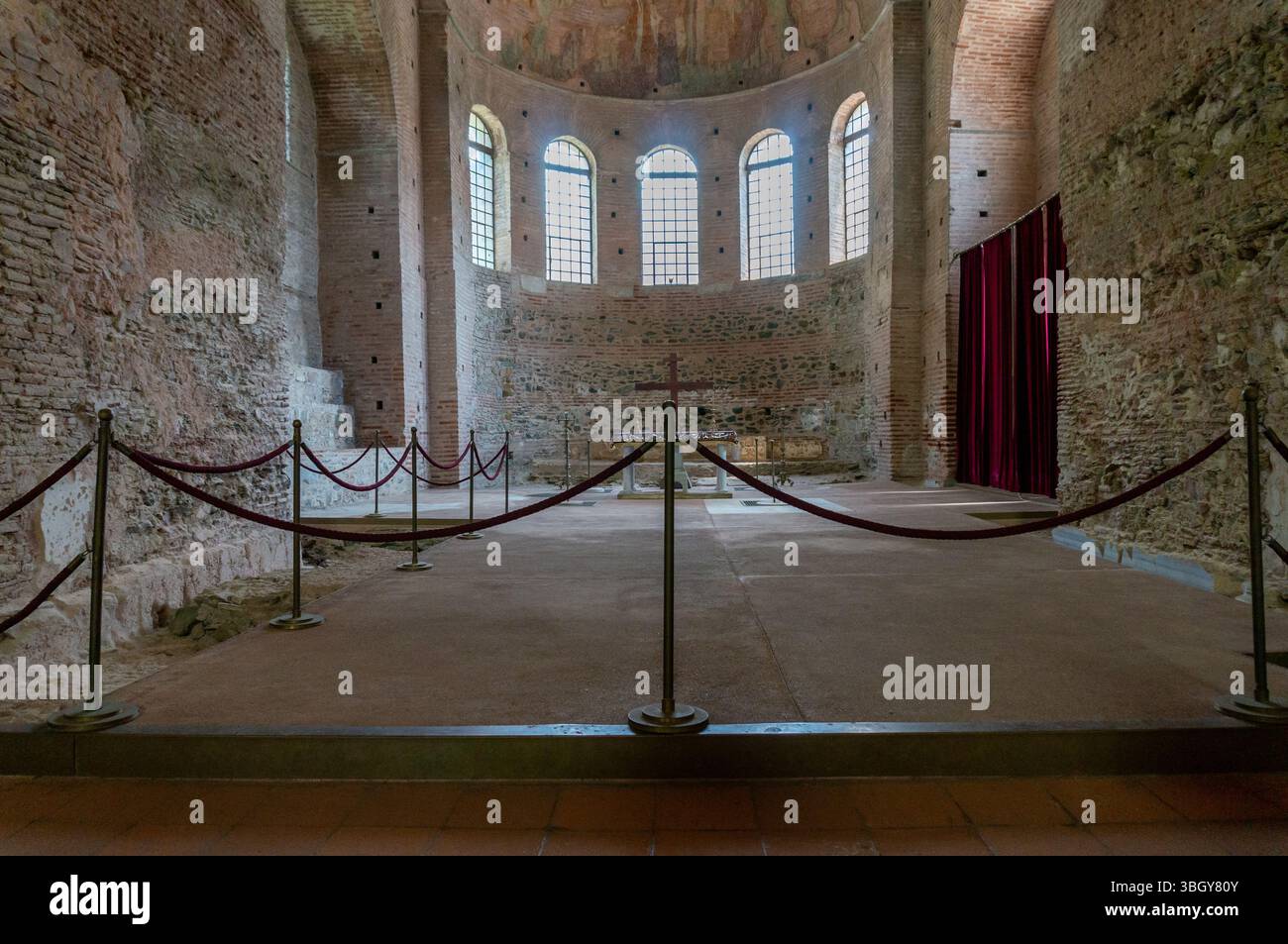 Hall of the greek cross hi-res stock photography and images - Alamy