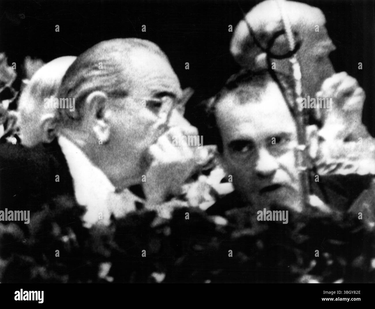 President Lyndon Johnson and Richard Nixon. 17 October 1968 Stock Photo ...