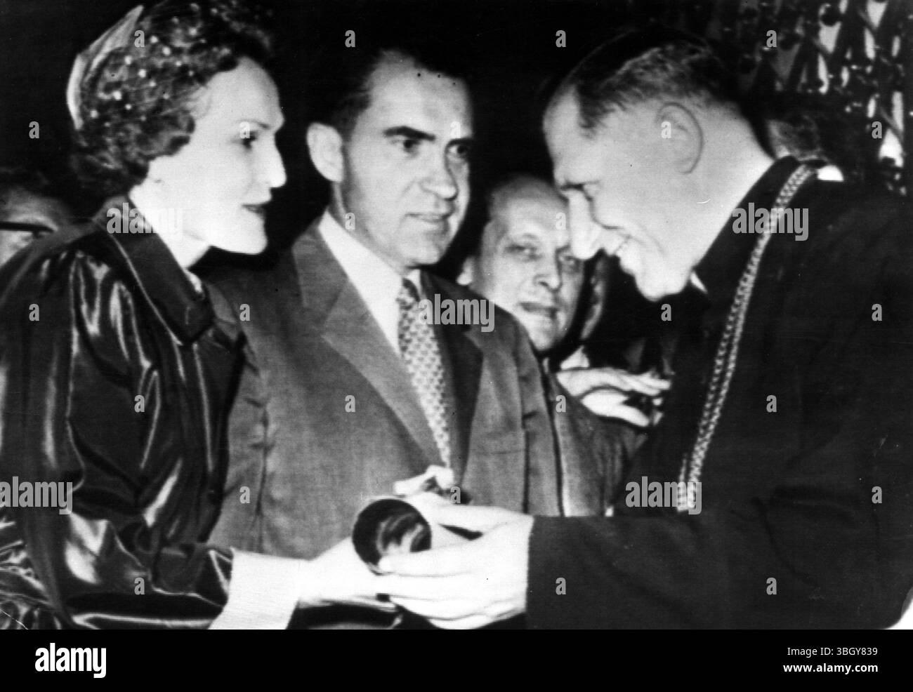 Vice President Richard Nixon and his wife with R. P. Kitlinski. 5 ...