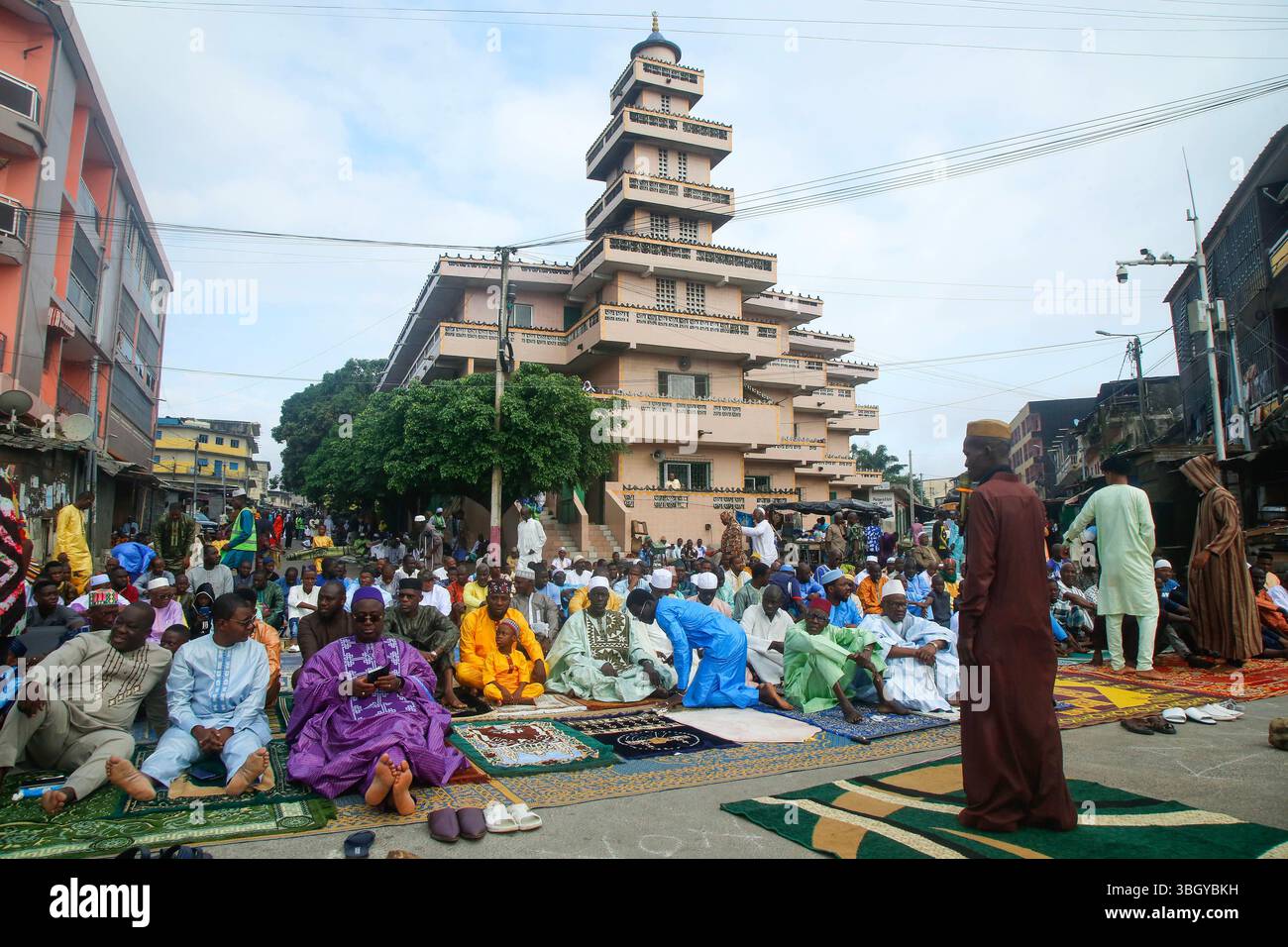 Grand mosque of abidjan hi-res stock photography and images - Alamy
