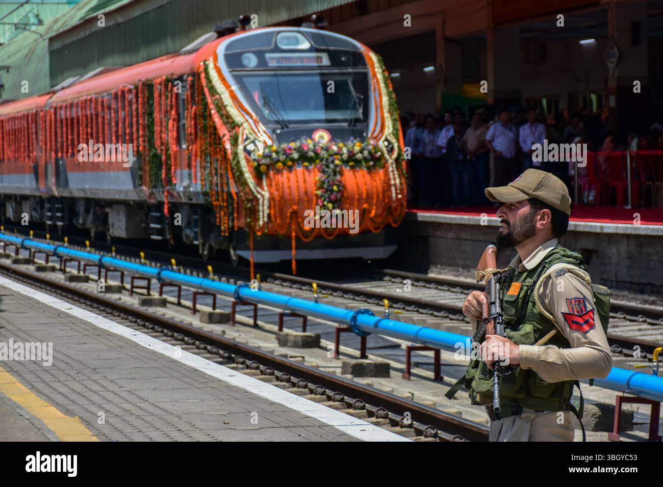 Vande bharat and railway hi-res stock photography and images - Alamy