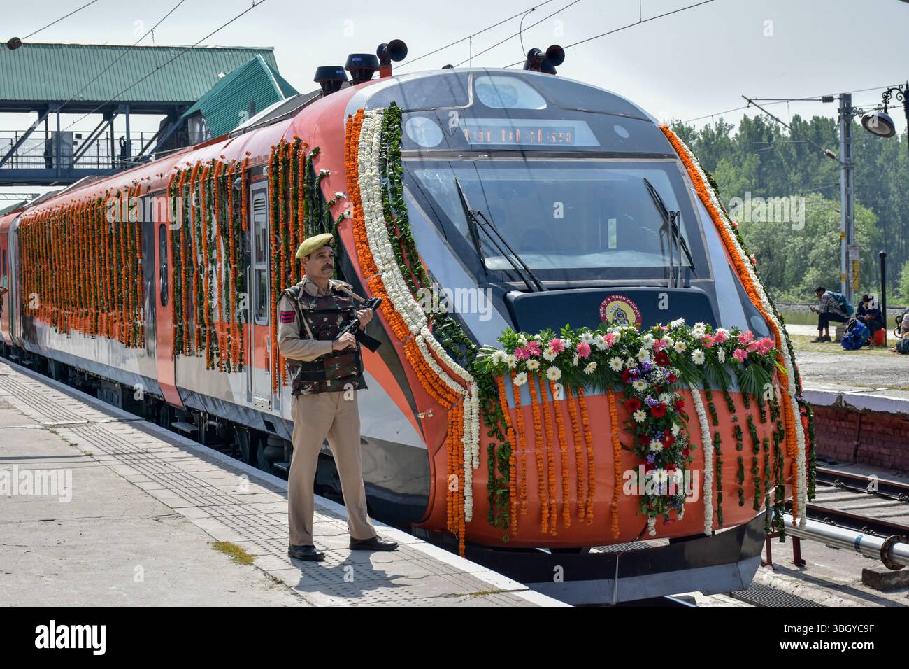 Vande bharat and railway hi-res stock photography and images - Alamy