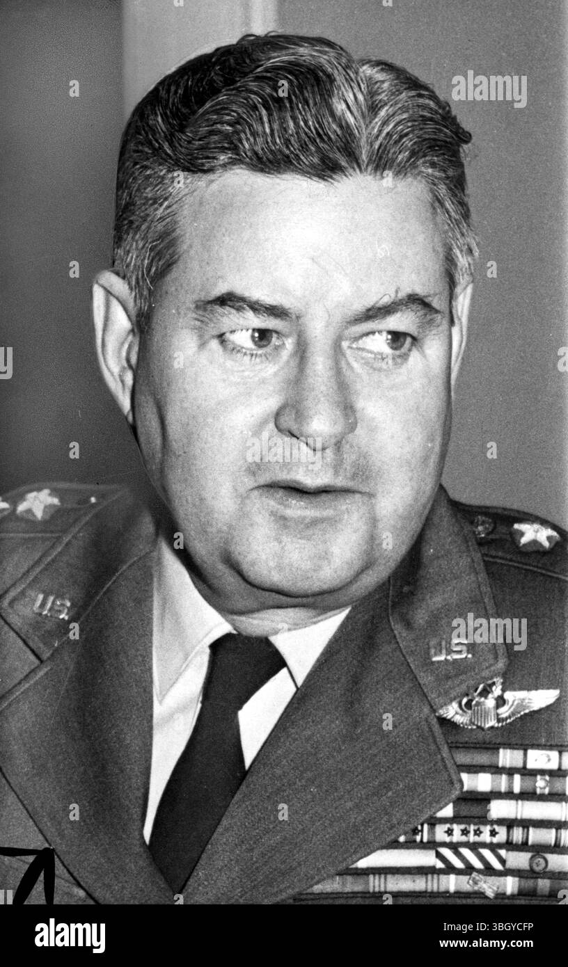 May curtis Black and White Stock Photos & Images - Alamy