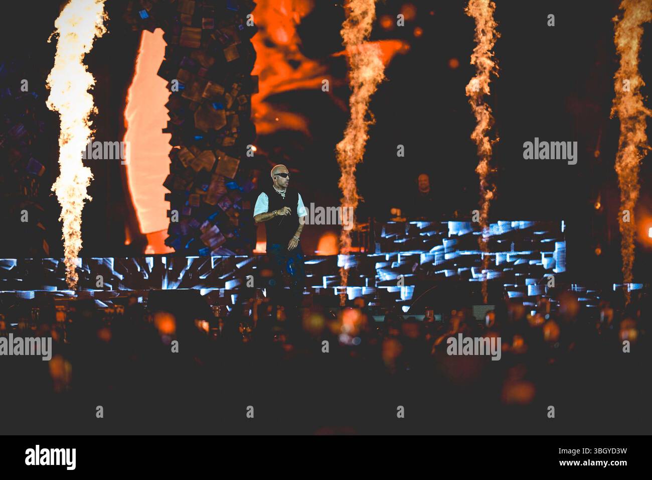 Napoli, Italy. 05th June, 2025. Italian rapper Luchè performs live on ...