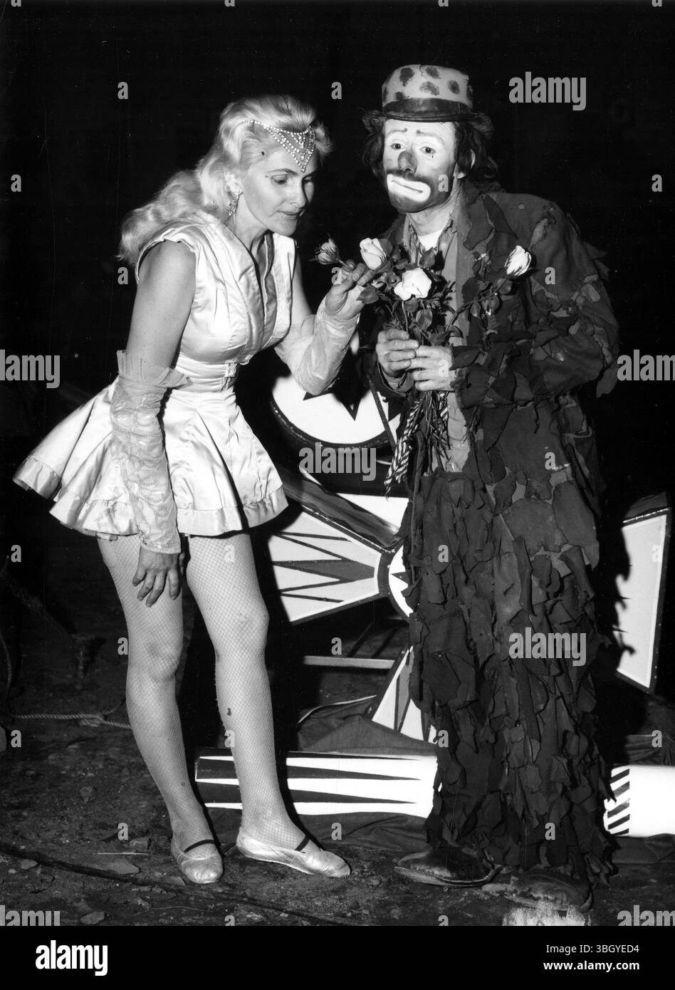 Harriet Beatty, stepdaughter of the famed lion trainer, Clyde Beatty ...