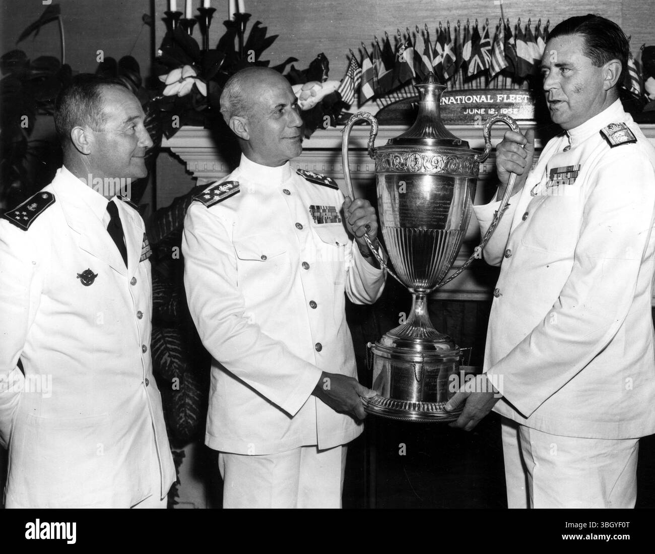 Comrades trophy hi-res stock photography and images - Alamy