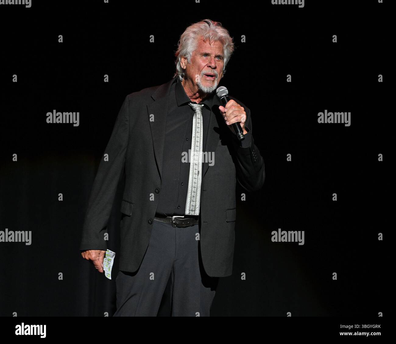 Fort Lauderdale FL, USA. 05th June, 2025. Barry Bostwick performs ...