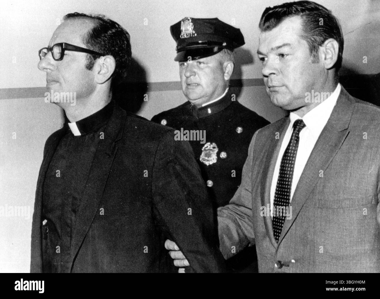 Judge led Black and White Stock Photos & Images - Alamy