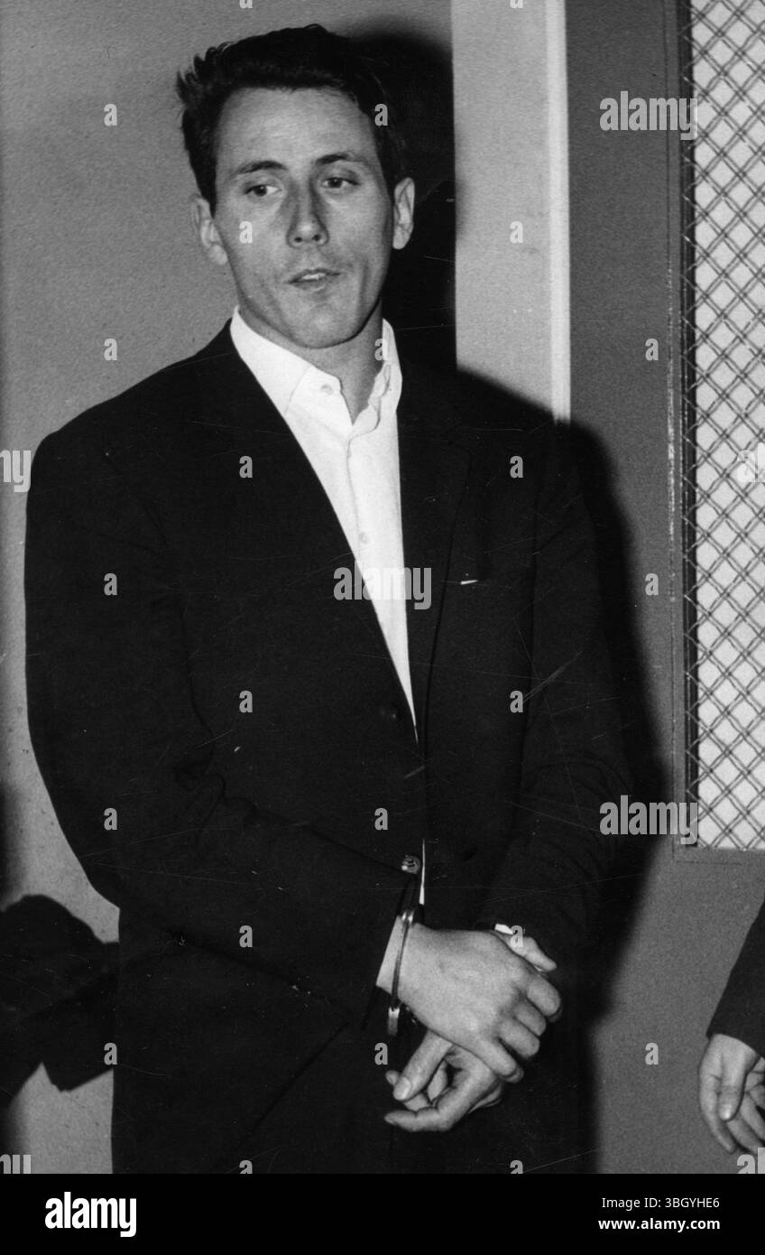 October 19 1965 Black and White Stock Photos & Images - Alamy