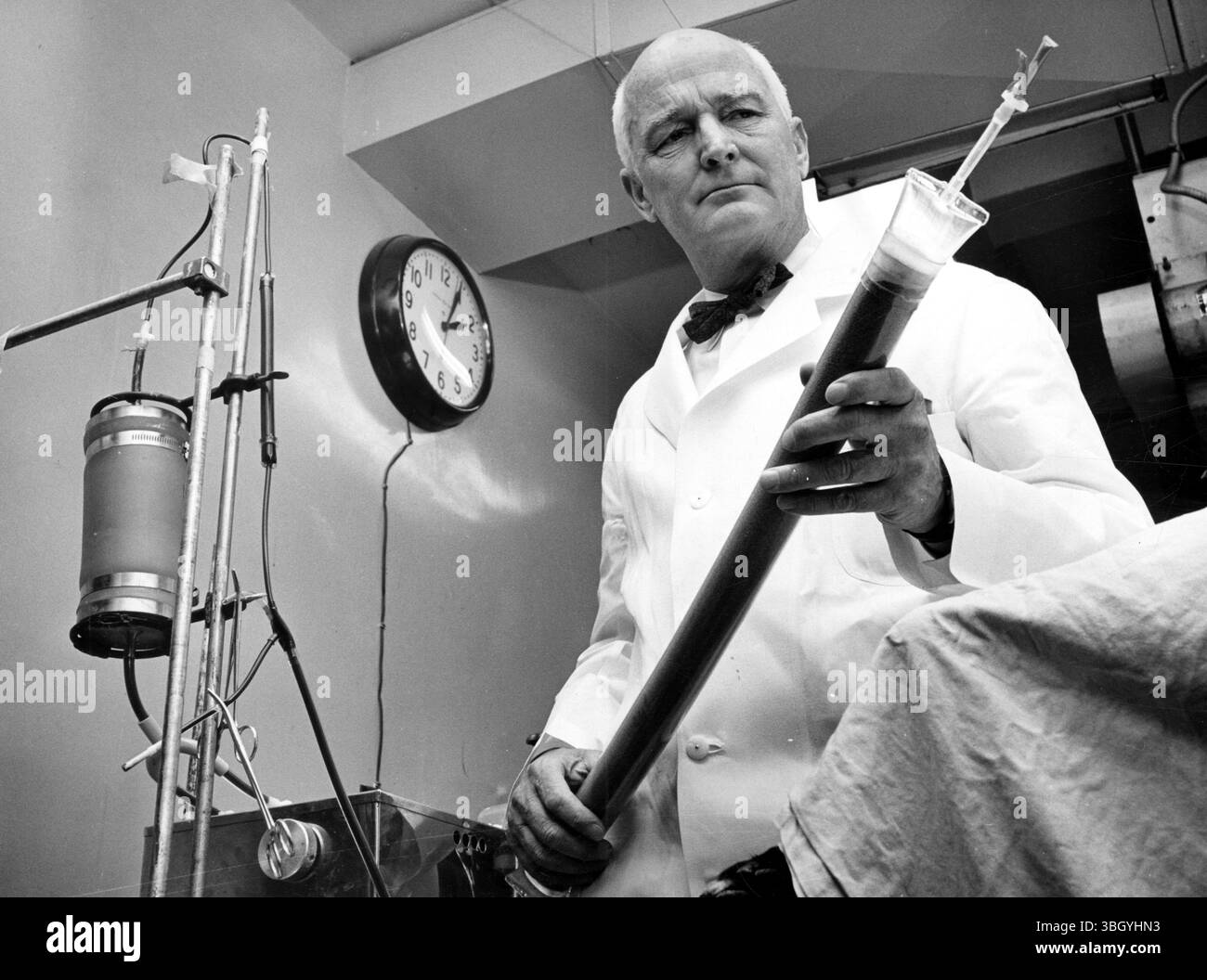 John gibbon heart hi-res stock photography and images - Alamy