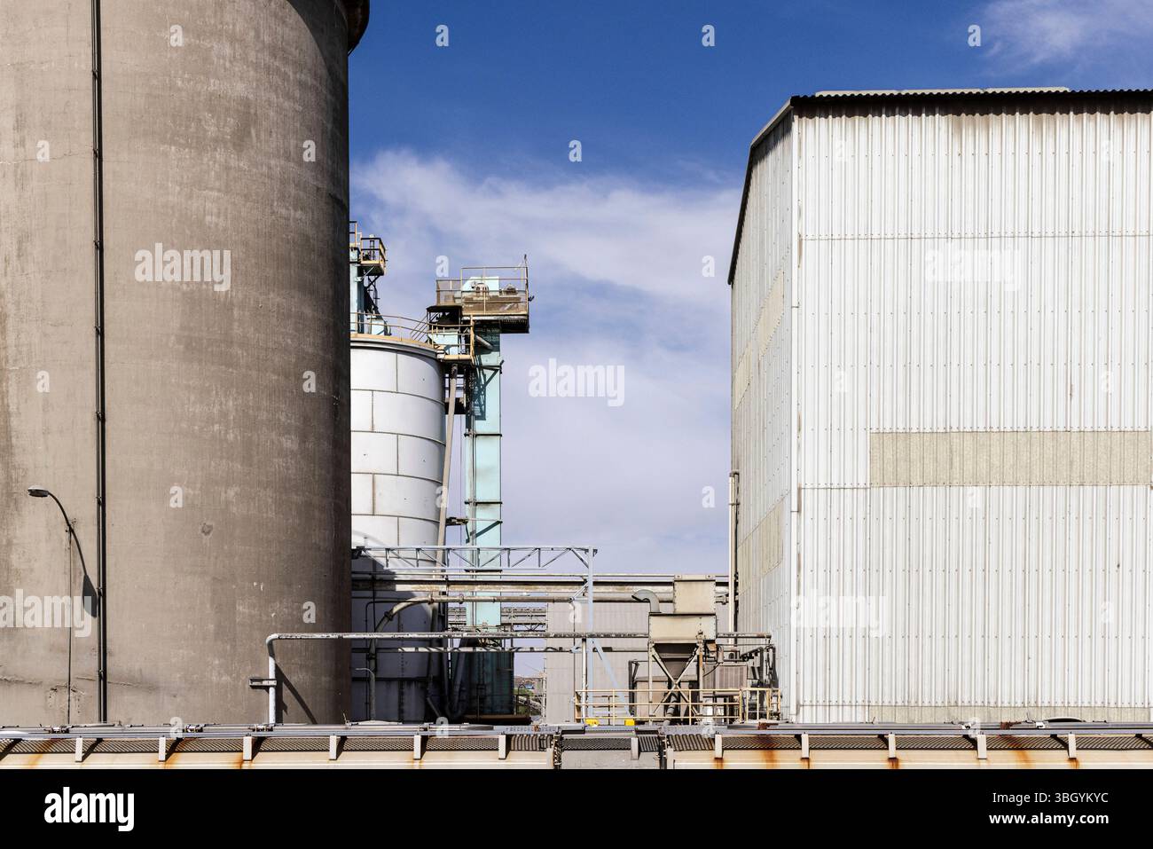 Structures in an industrial landscape Stock Photo - Alamy