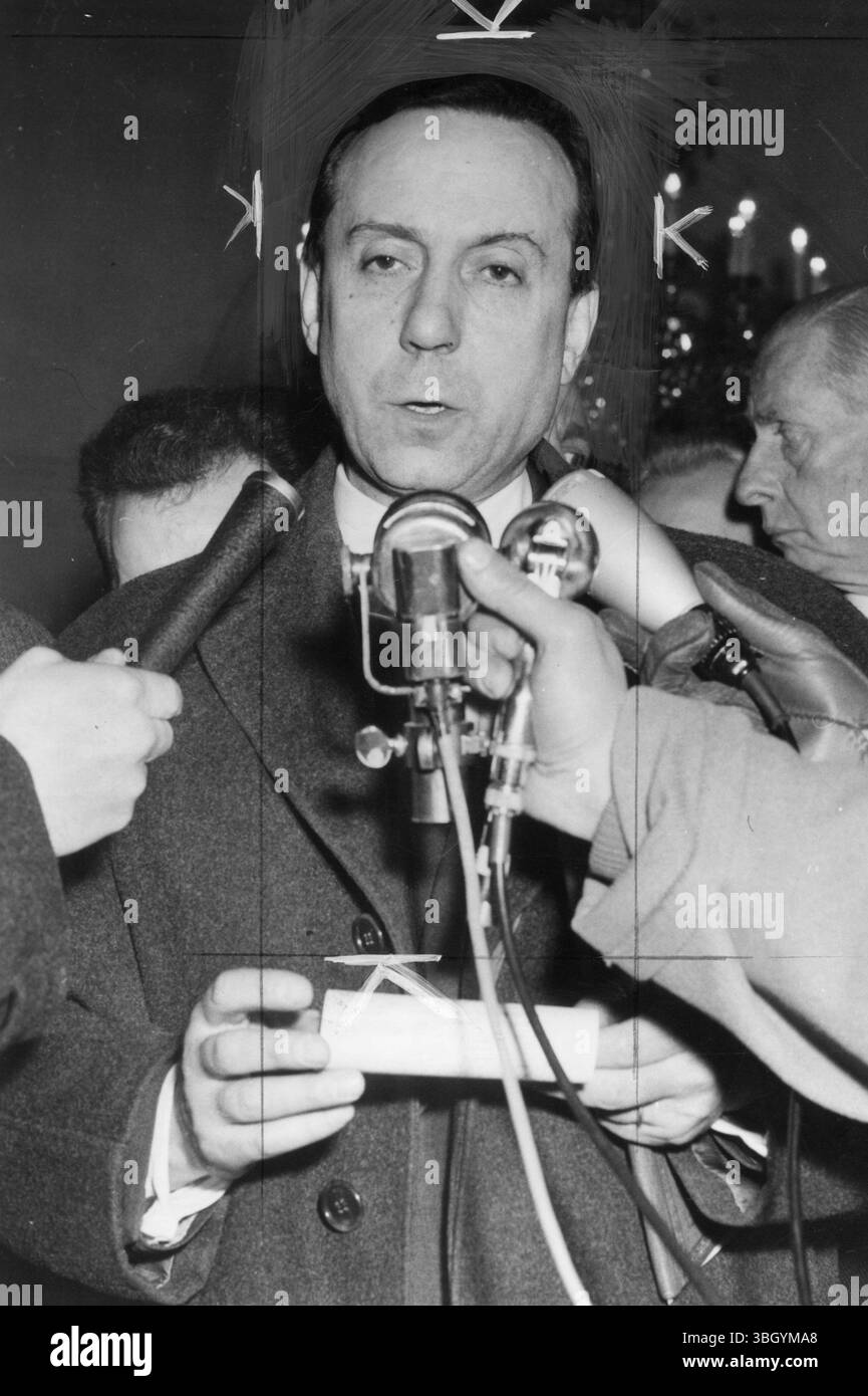 Michel debré de gaulle hi-res stock photography and images - Alamy