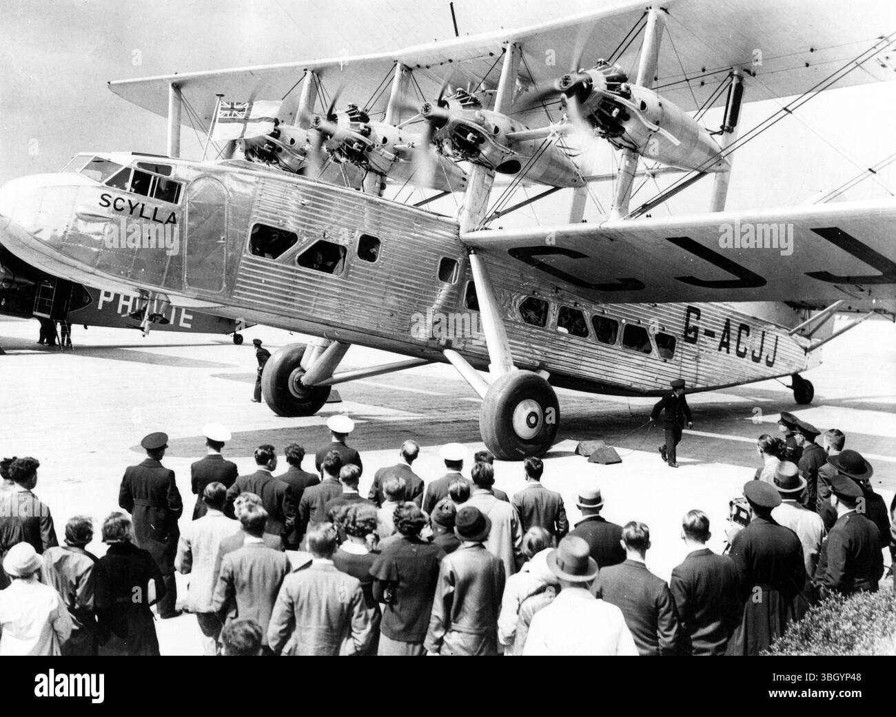 World ' s largest air liner leaves Croydon on maiden flight Imperial ...