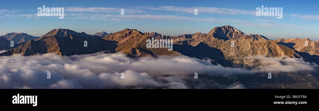 Colorado 14er La Plata Peak and other Sawatch Range mountains rise ...