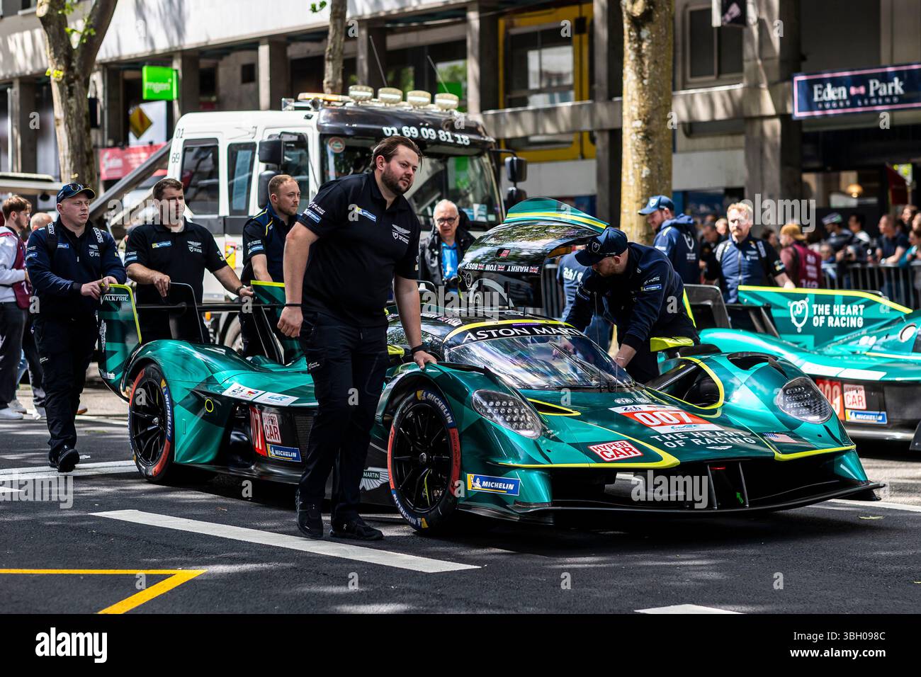 #007 Aston Martin Thor Team (USA) Aston Martin Valkyrie (Hypercar) driven by Harry Tincknell ...