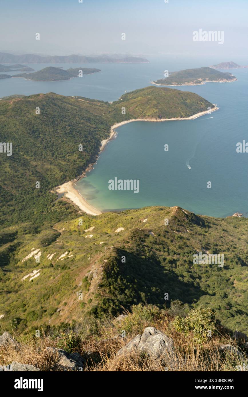 The amazing nature view from Sharp Peak in Sai Kung East Country Park ...