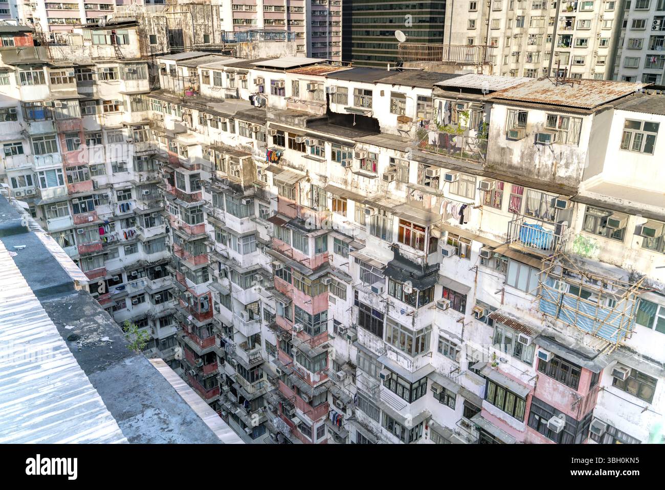 The popular between tourists place called Montane Mansion near to Tai ...