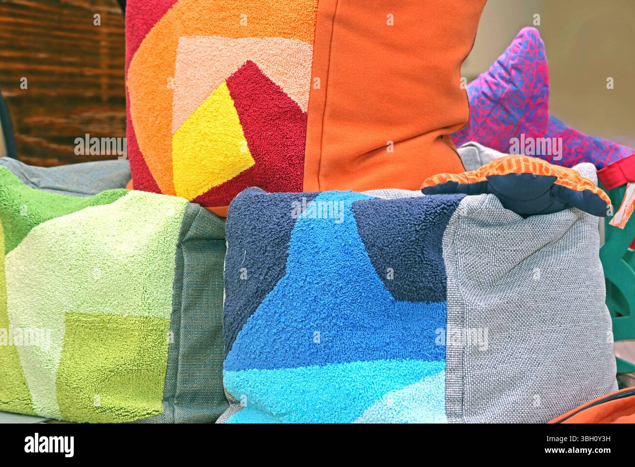 Upcycling für kleines Geld Upcycling-Produkte aus Textilien, die ...