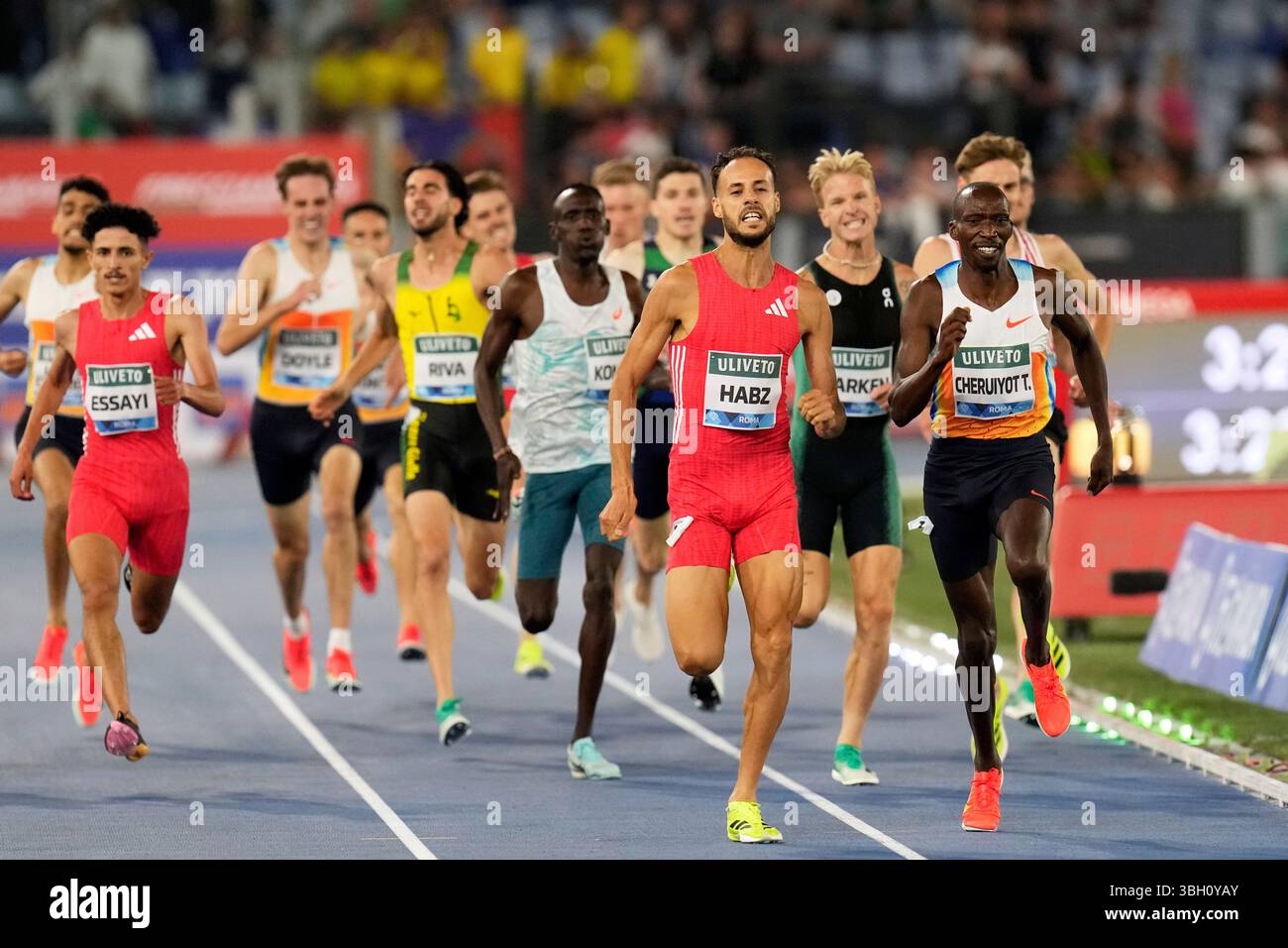 Azeddine Habz, of France, approaches the finish line to win the men ...