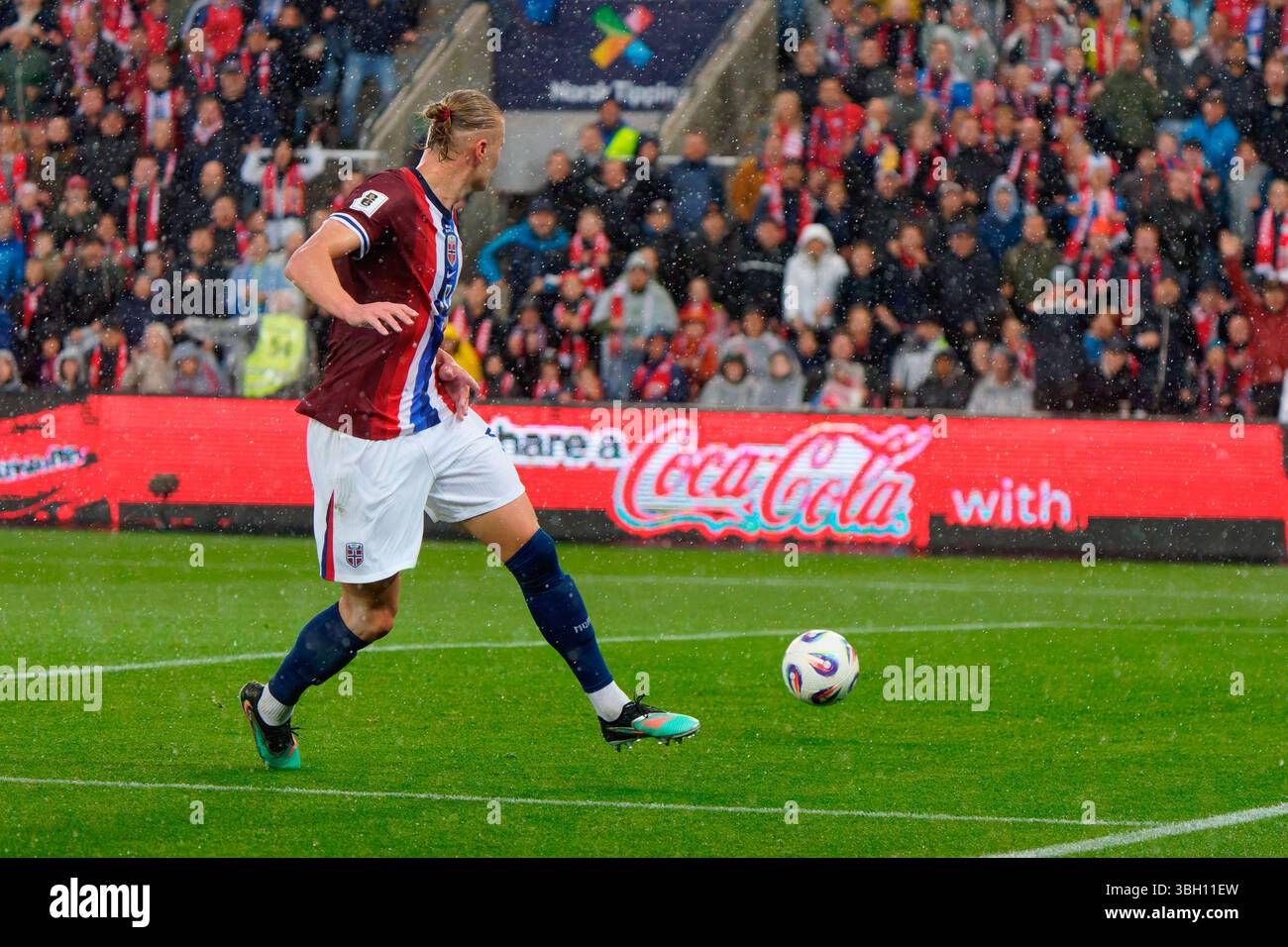 Oslo, Norway. 06th June, 2025. Erling Haaland of Norway scores a goal ...