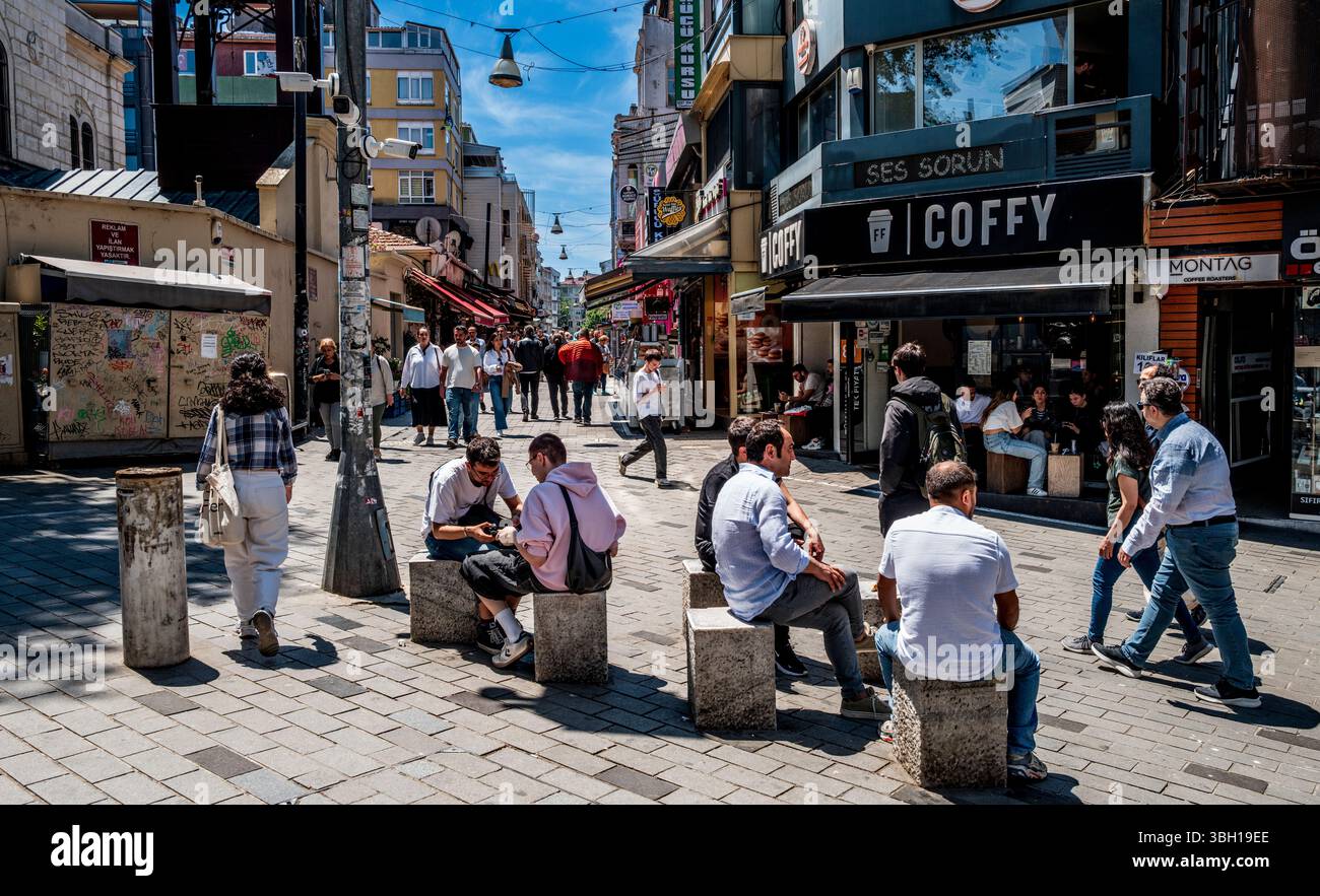 Shopping street side turkey hi-res stock photography and images - Alamy