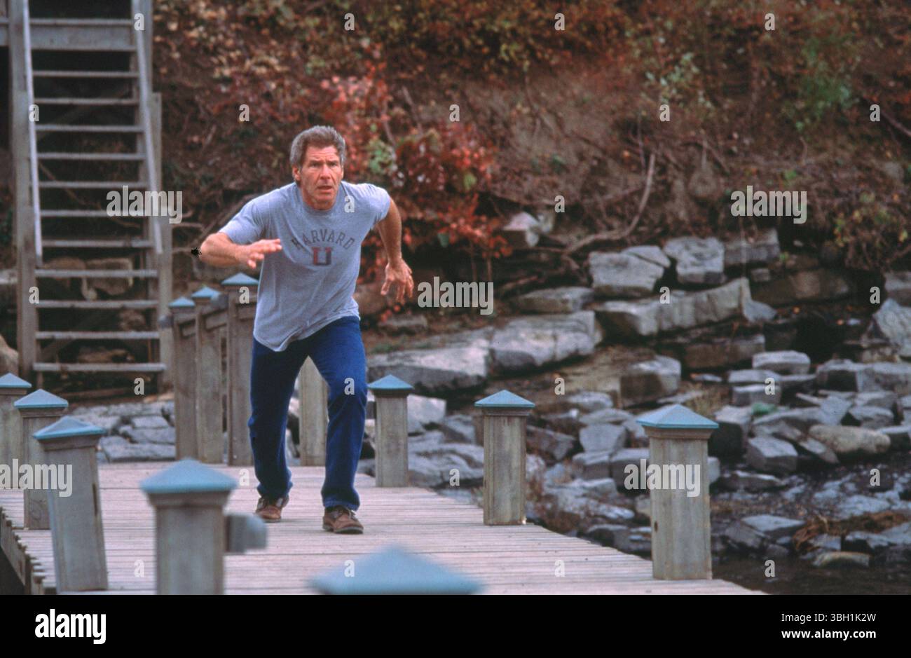 Film Stills from "What Lies Beneath" Harrison Ford © 2000 Dreamworks ...