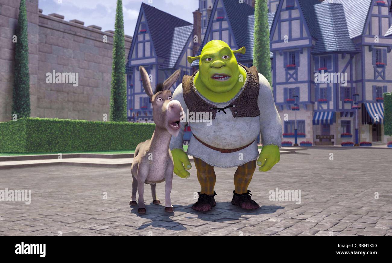 2001 stills shrek hi-res stock photography and images - Alamy