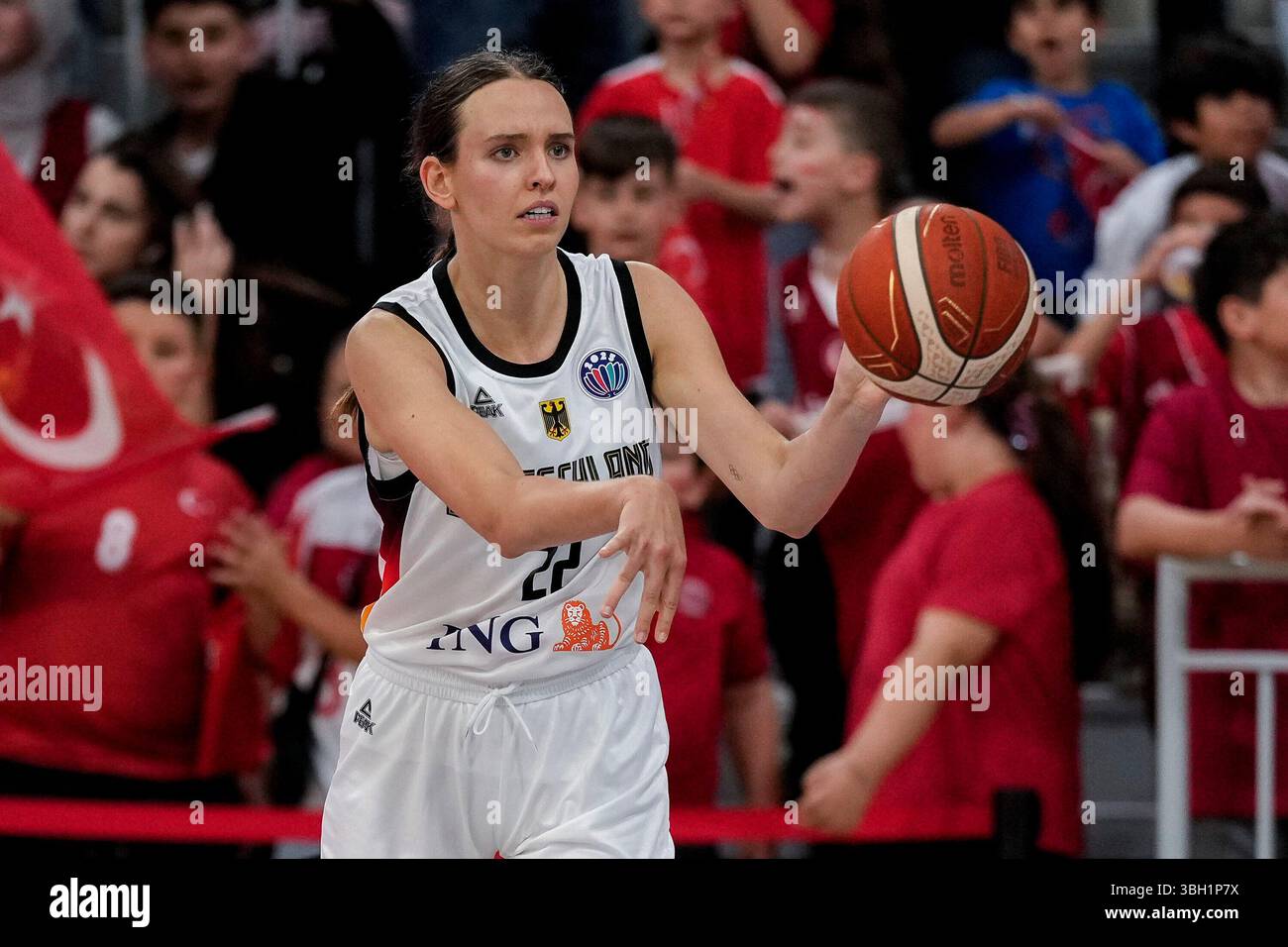 Heidelberg, Deutschland. 06th June, 2025. Emily Bessoir (DBB, 22), am ...