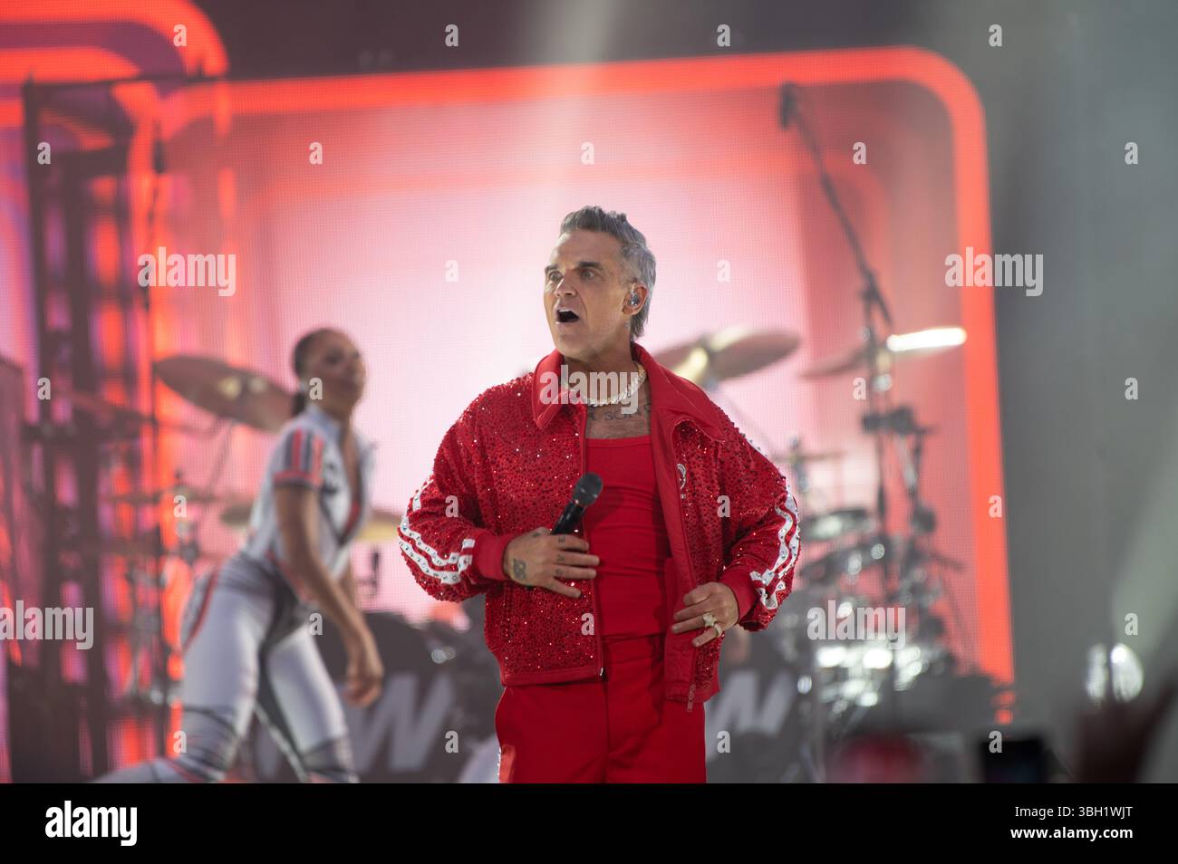 London, United Kingdom. 6th June 2025. Robbie Williams brings his ...