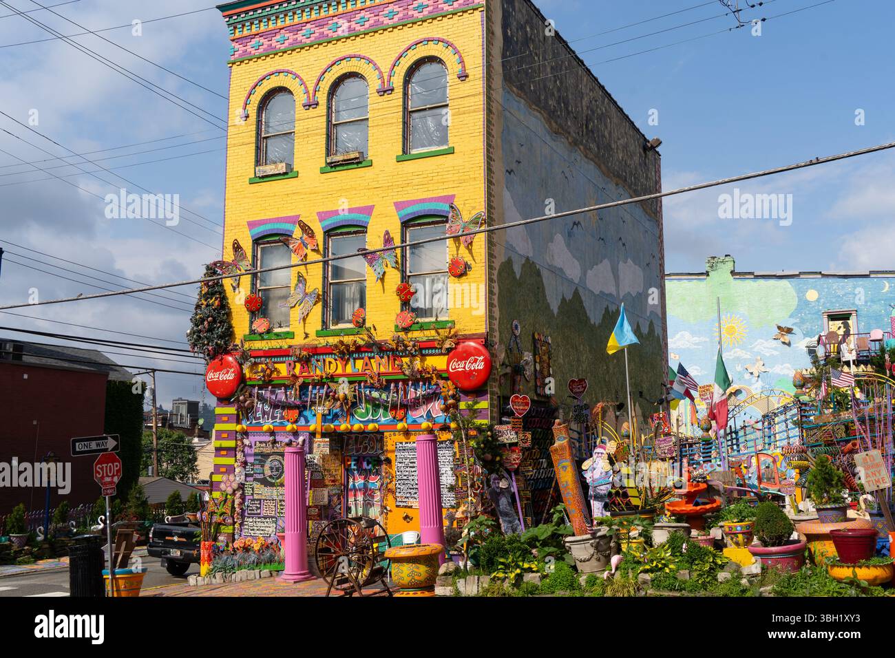 Pittsburgh, Pennsylvania – May31, 2025: Randyland in Pittsburgh ...