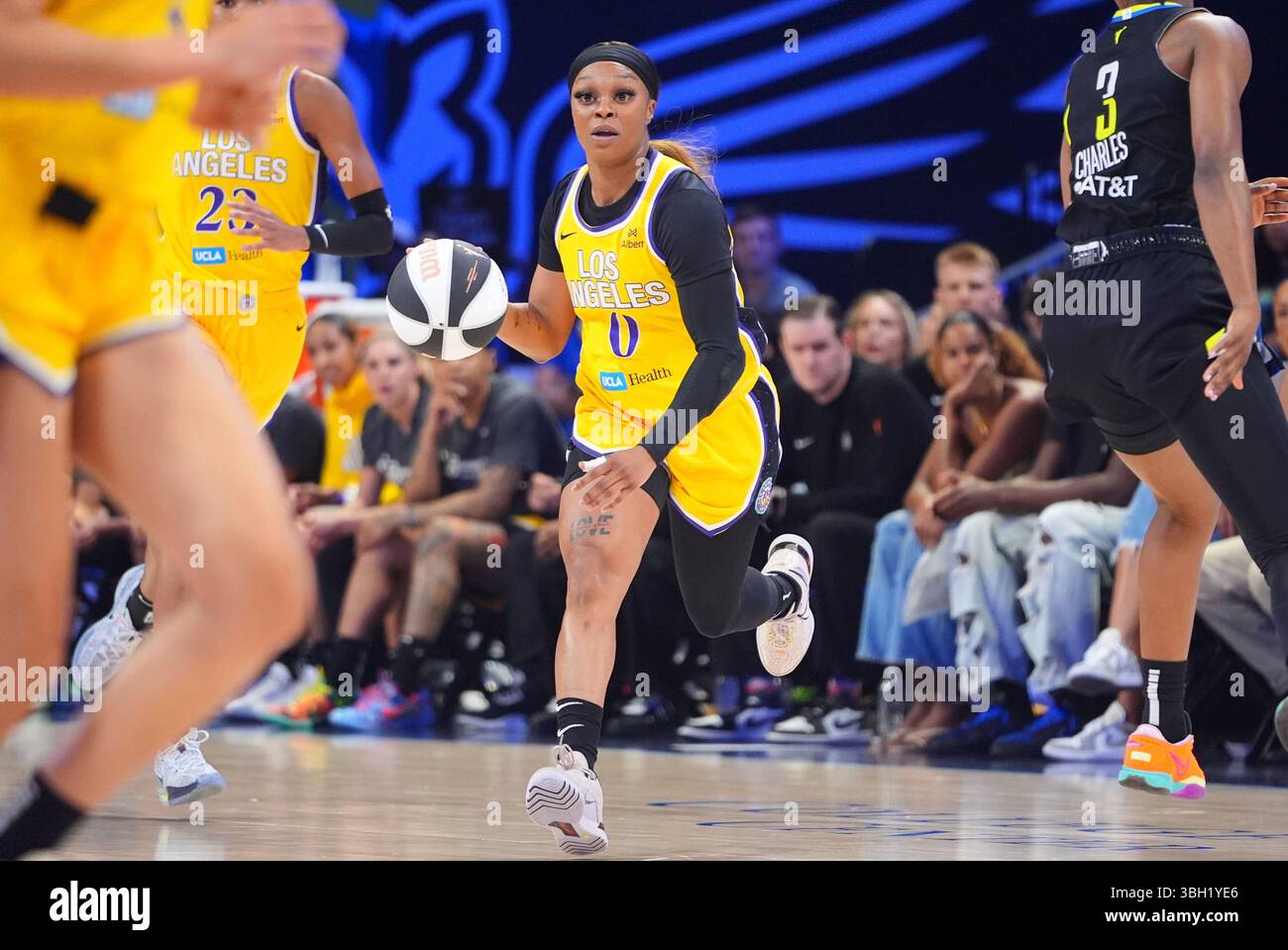 Los Angeles Sparks guard Odyssey Sims (0) dribbles during the first ...