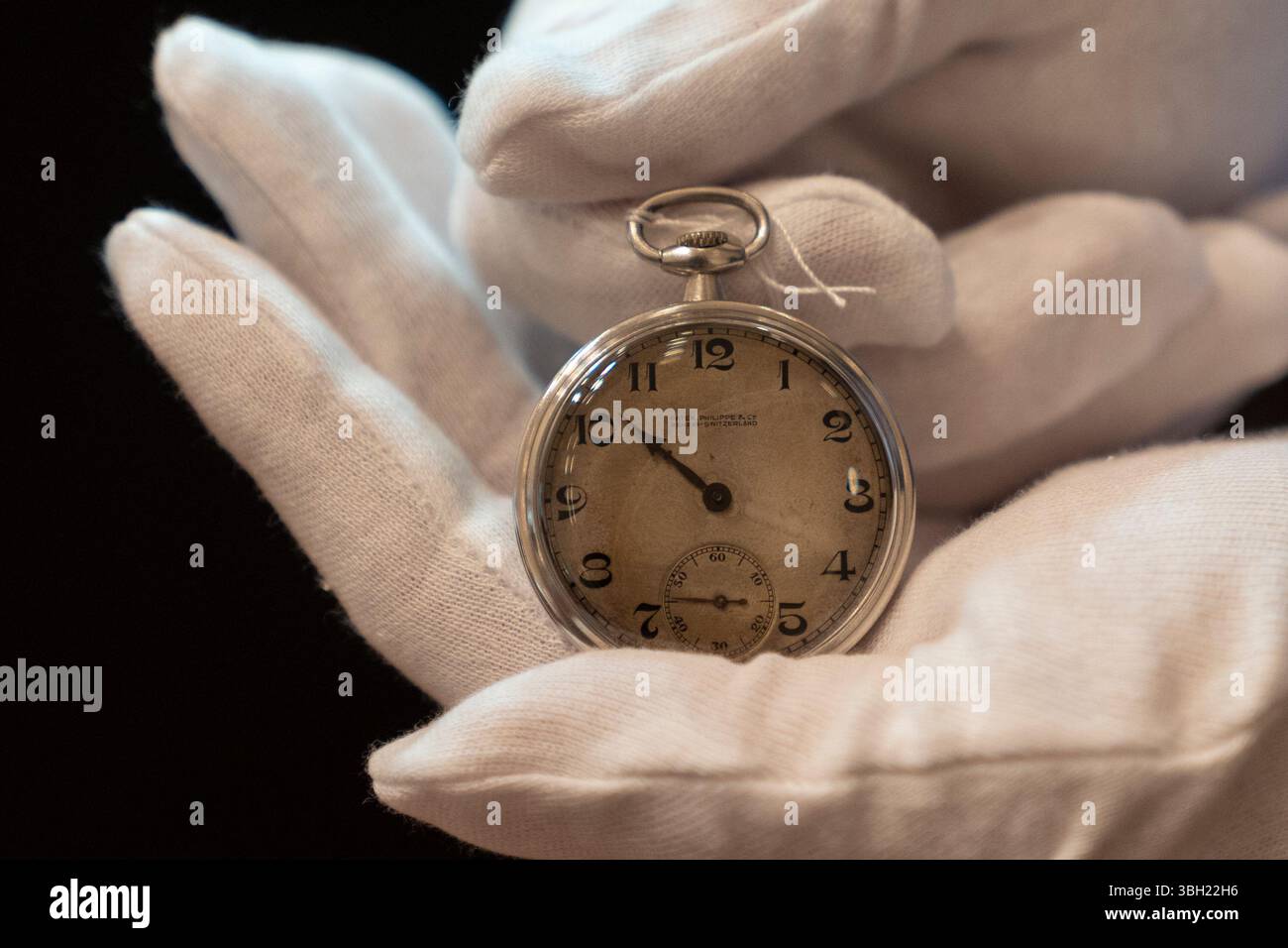 New York, NY, June 6, 2025: Patek Philippe & Co. pocket watch owned by ...