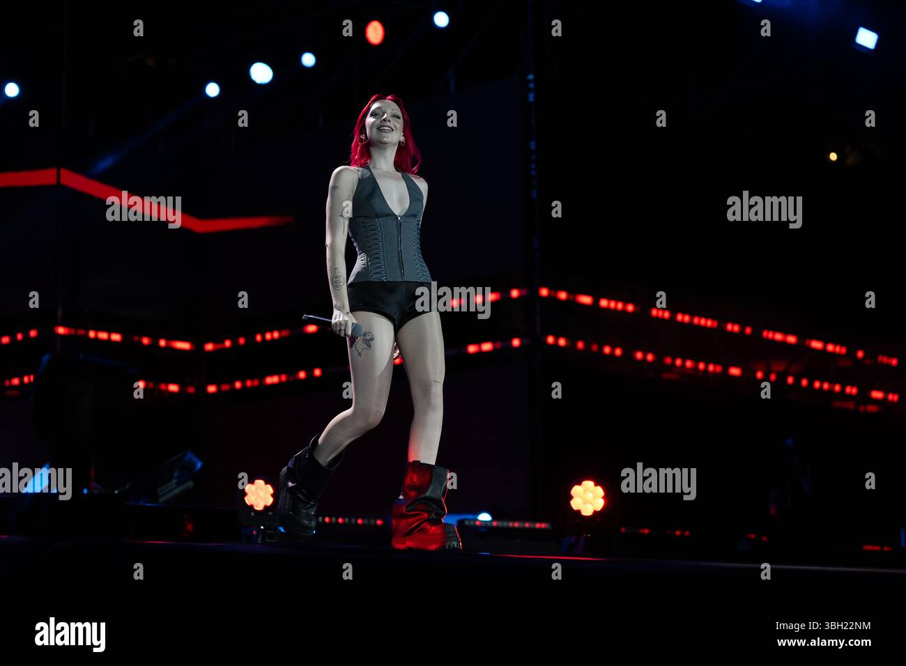 Naples, Italy. 31st May, 2025. Sophie Louise Scott from Sophie and the ...